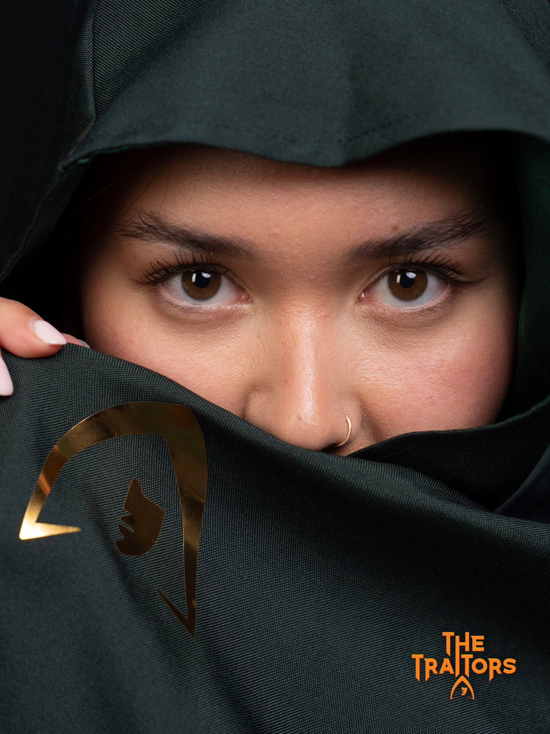 Official Full Length Traitors Cloak